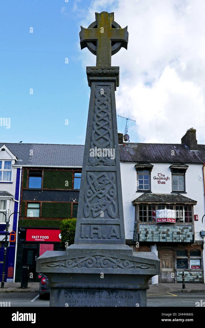 Macroom, Celtic cross, I.R.A, Cork county, Munster province, Republic ...
