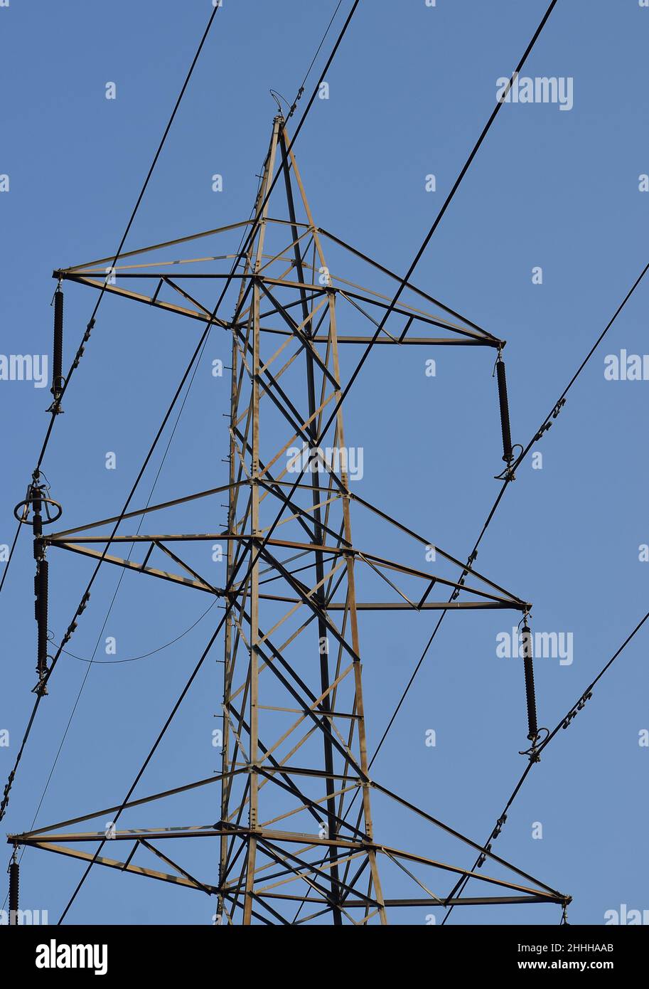 Overhead electrical transmission tower or power line for distribution ...