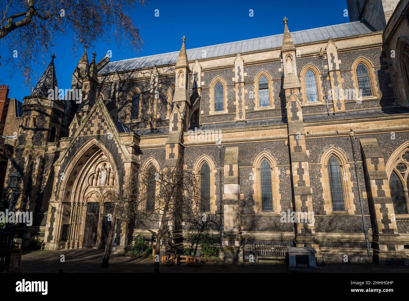 Southwark Cathedral, the present building retains the basic form of the ...