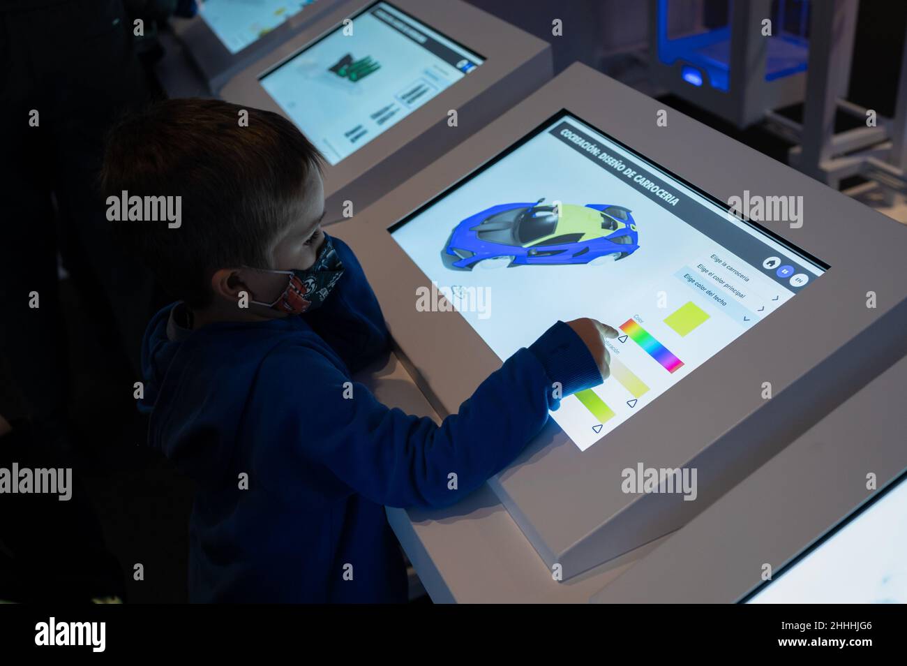 Using 3d technology hi-res stock photography and images - Alamy