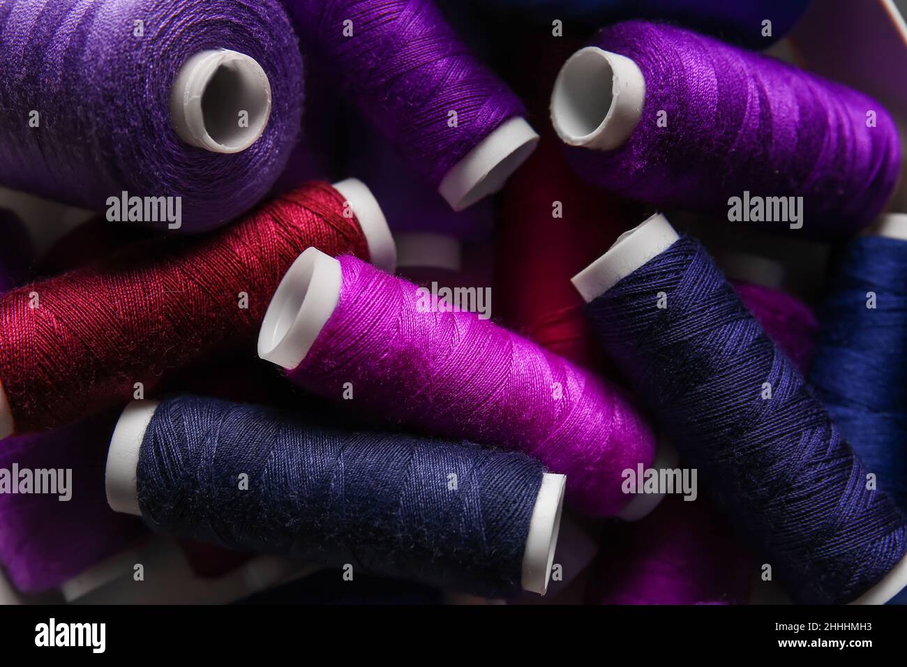 Texture purple threads closeup hi-res stock photography and images - Alamy