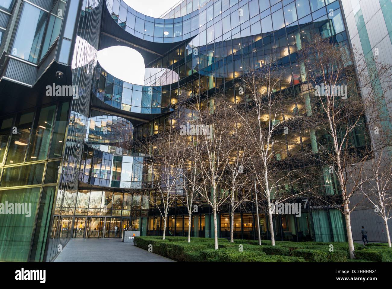 New headquarters for Ernst & Young at 1 More London Place, a ten-storey ...