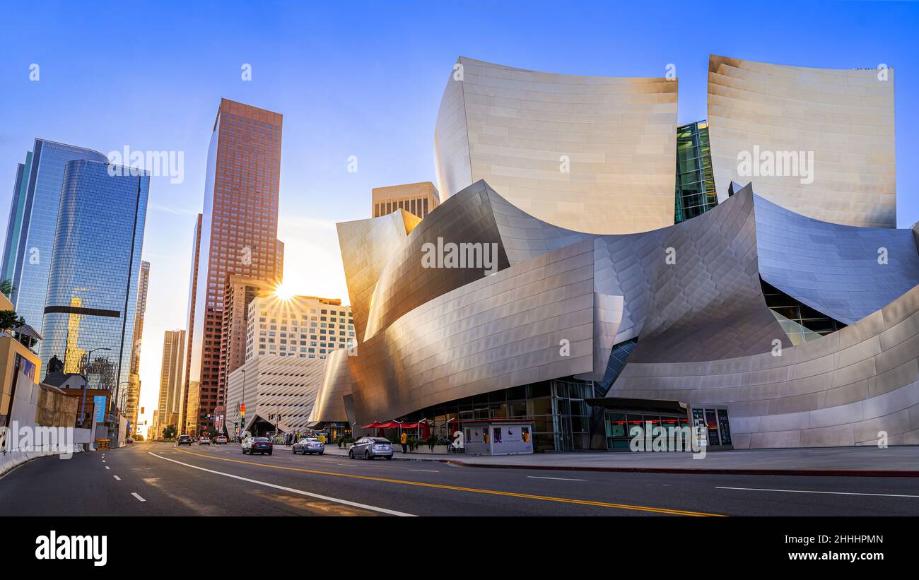 Downtown los angeles sunset california hi-res stock photography and ...