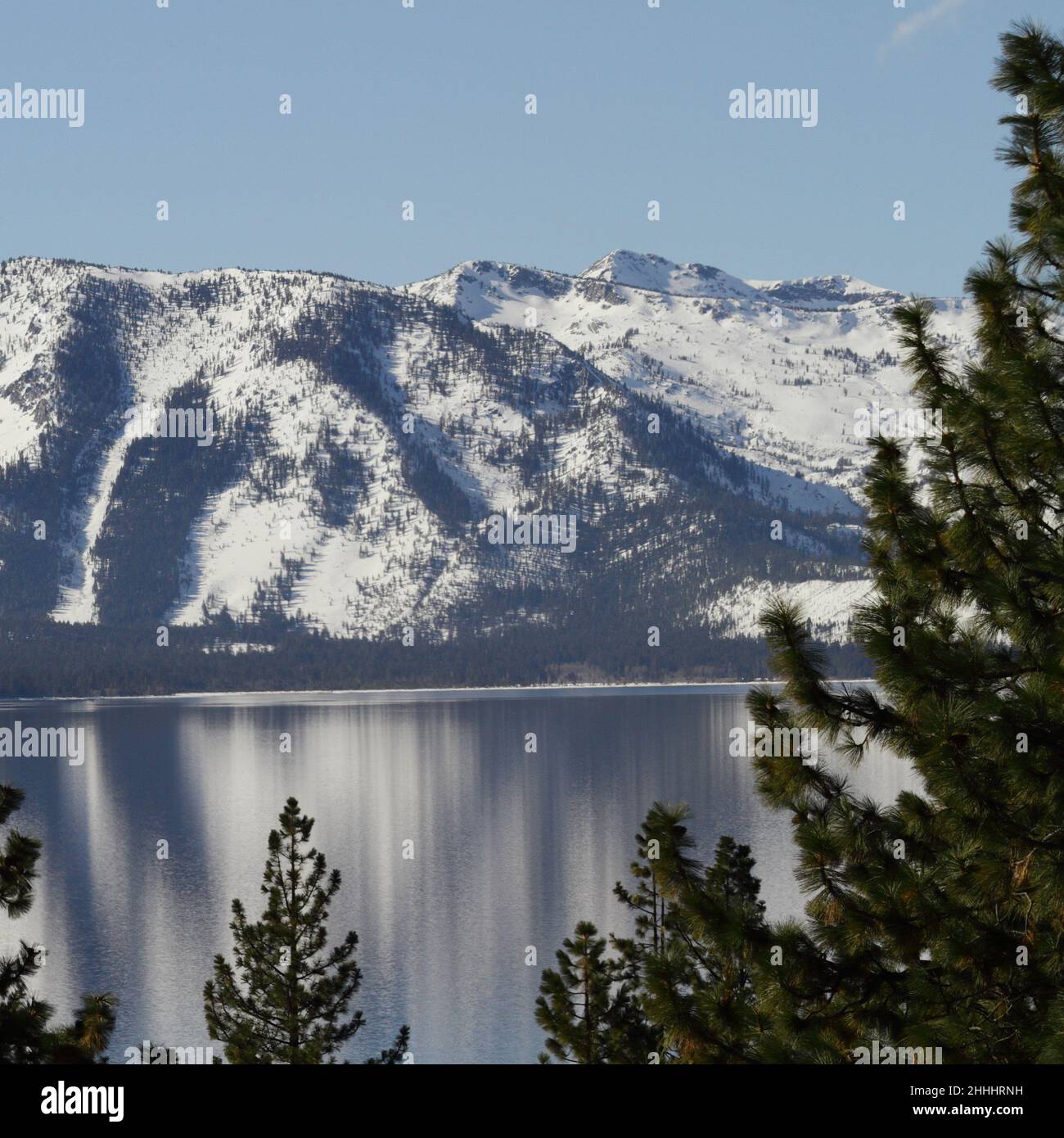 Lake tahoe beach bay hi-res stock photography and images - Alamy