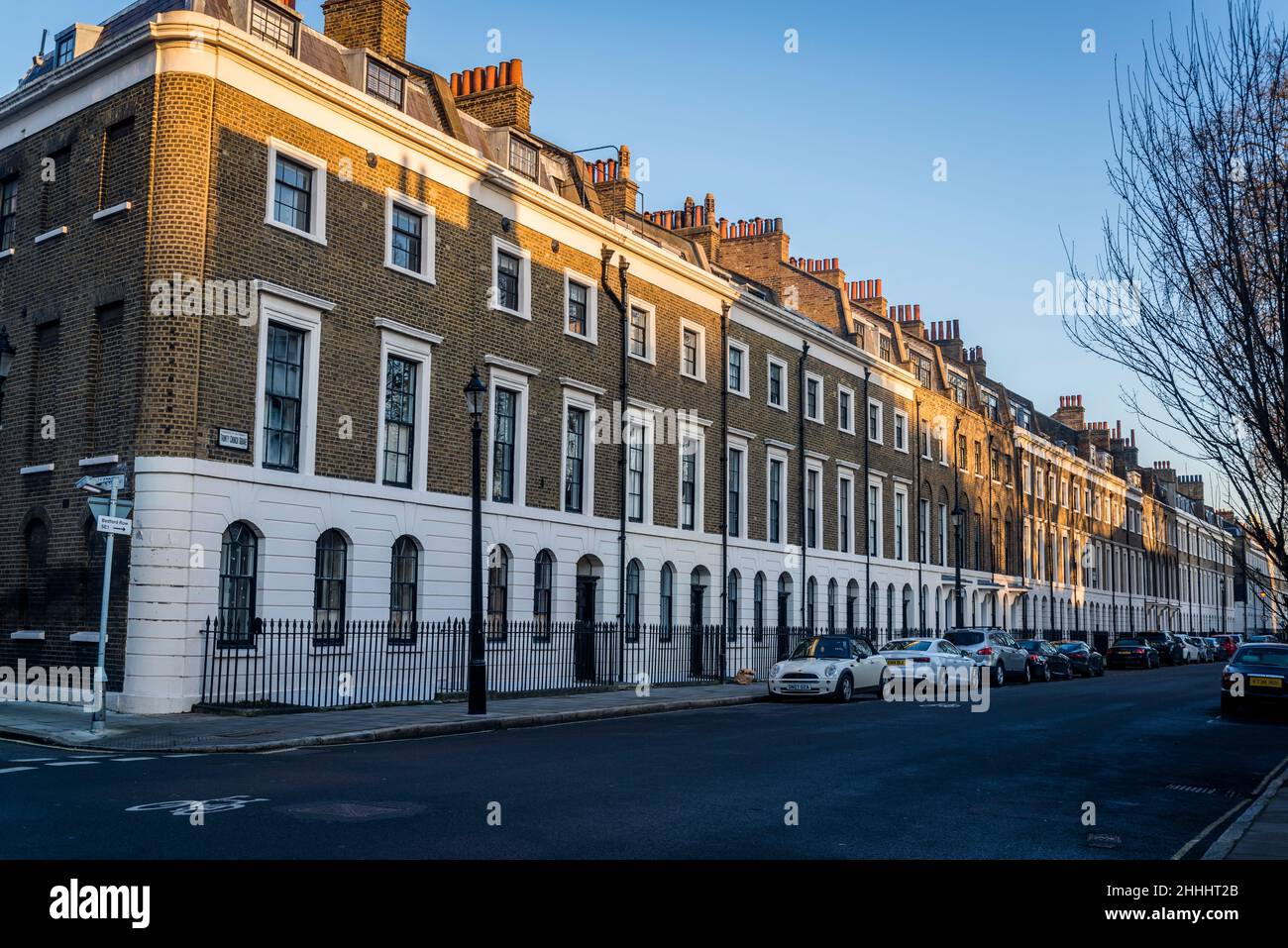 Trinity Church Square lined with Georgian terrace townhouses, Southwark ...