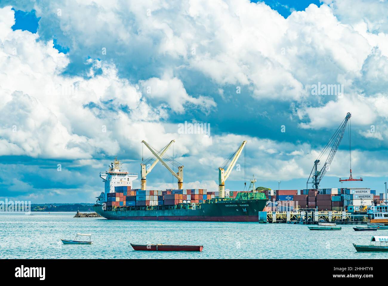 STONE TOWN, ZANZIBAR - DECEMBER 22, 2021: Boats and ships in a port of ...