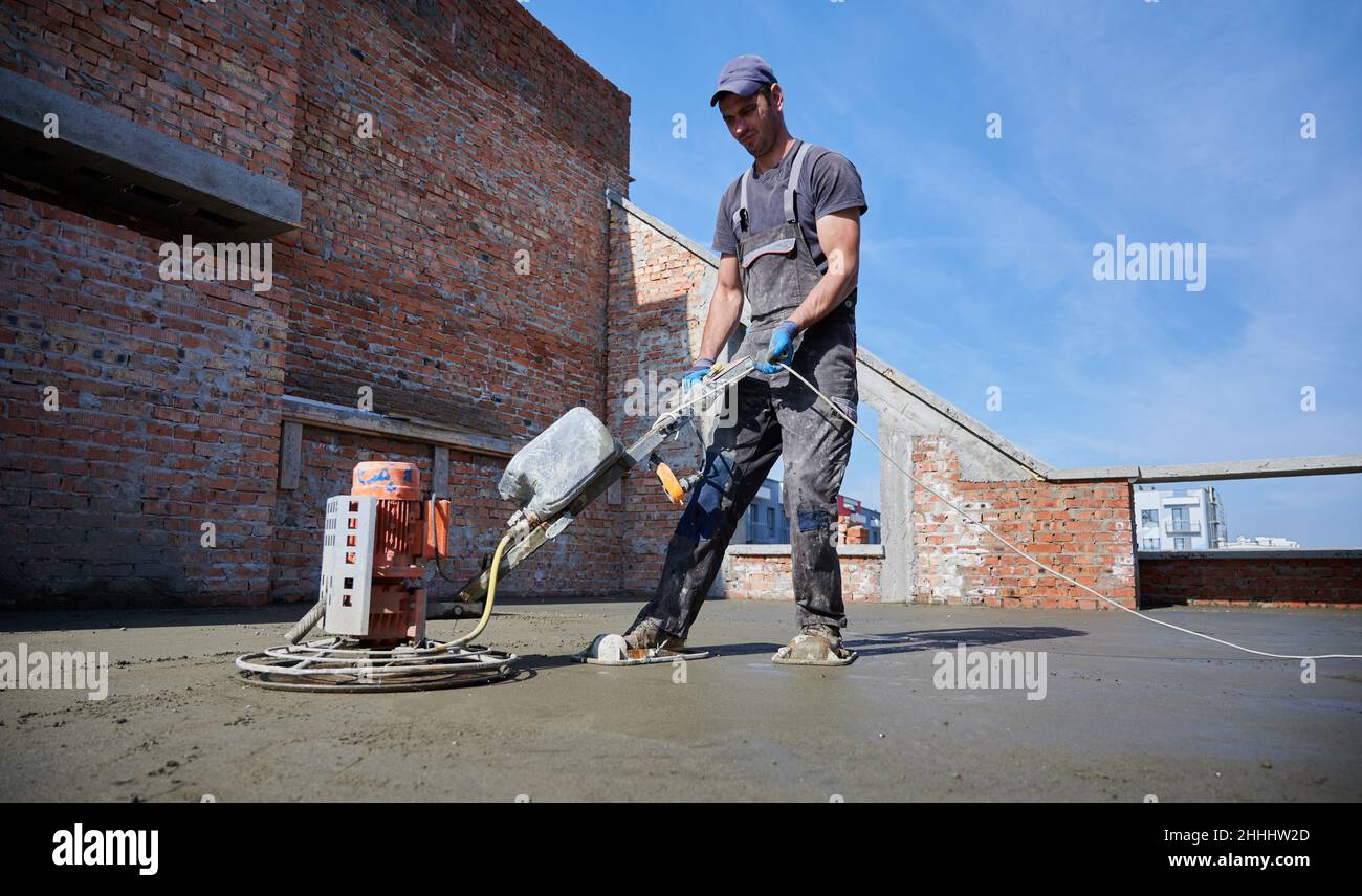 Concrete industry worker in gloves hi-res stock photography and images ...