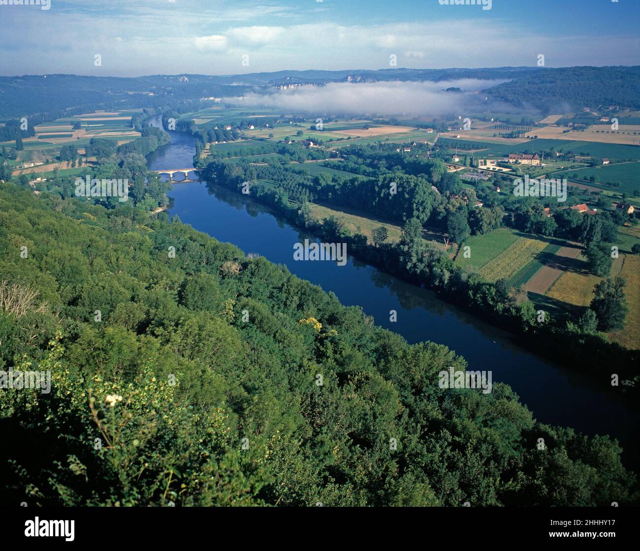 Valley of the dordogne hi-res stock photography and images - Alamy