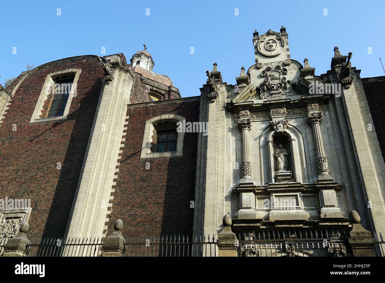 Templo de San Felipe Neri, La Profesa, Church of San Felipe Neri ...