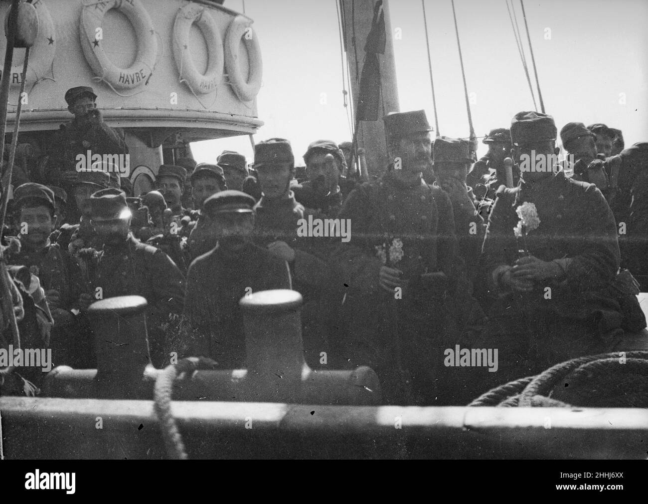 French reinforcements of the 6th Army arriving at Le Harve before ...