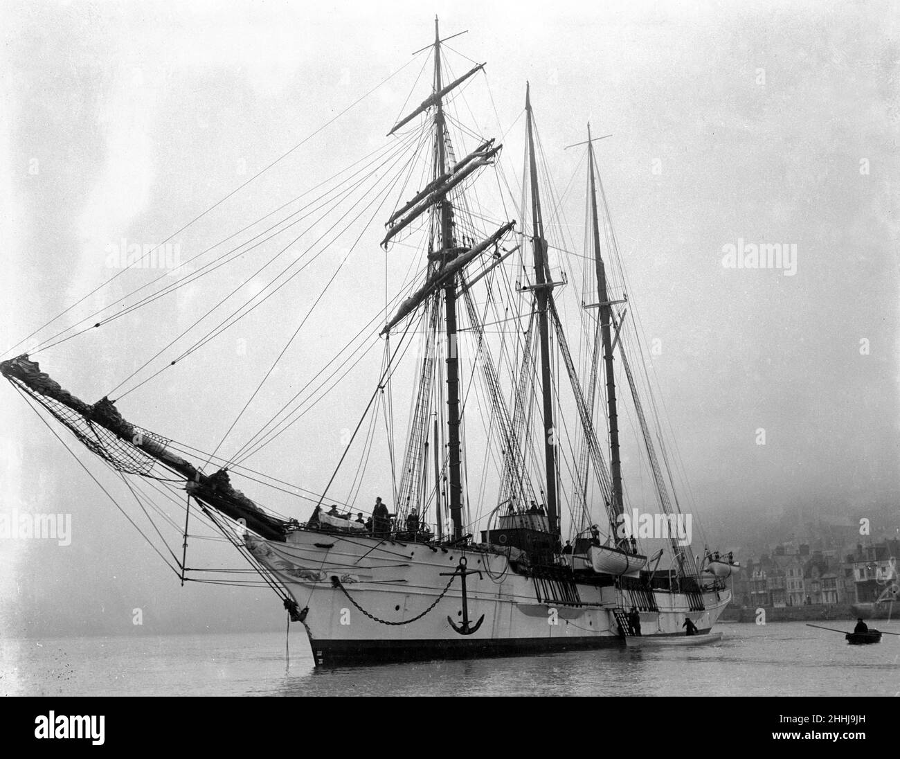 The yacht St George, which was used for the South Seas Expedition ...