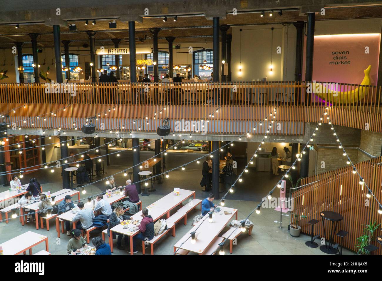 London, UK, 20 January 2022: Seven Dials Market near Covent Garden in ...