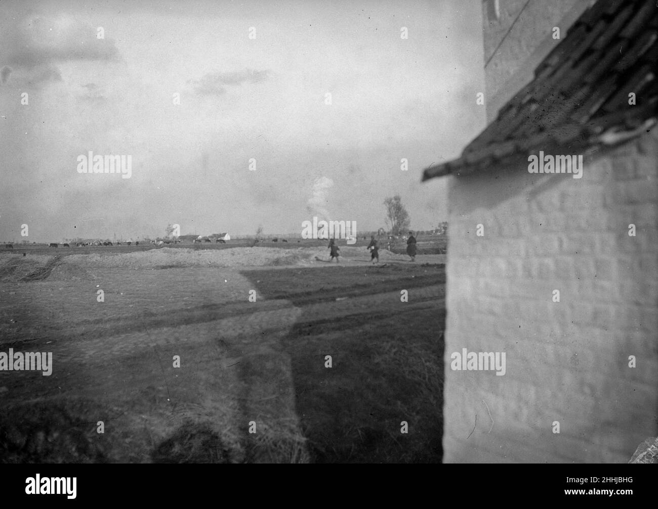 Shells bursting over the battlefield close to Diksmuide during the ...