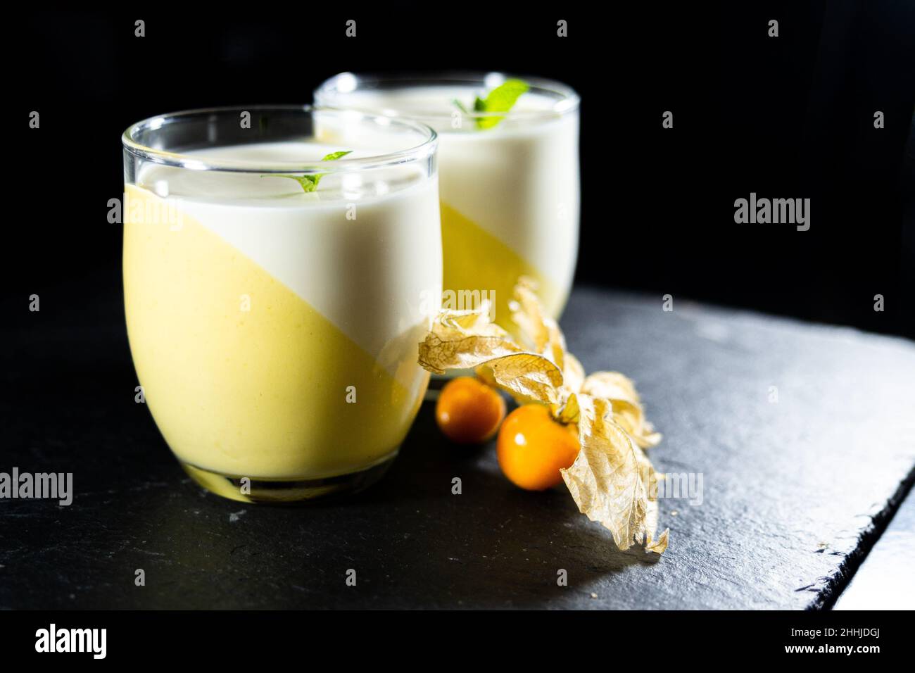 Mango mouse hi-res stock photography and images - Alamy