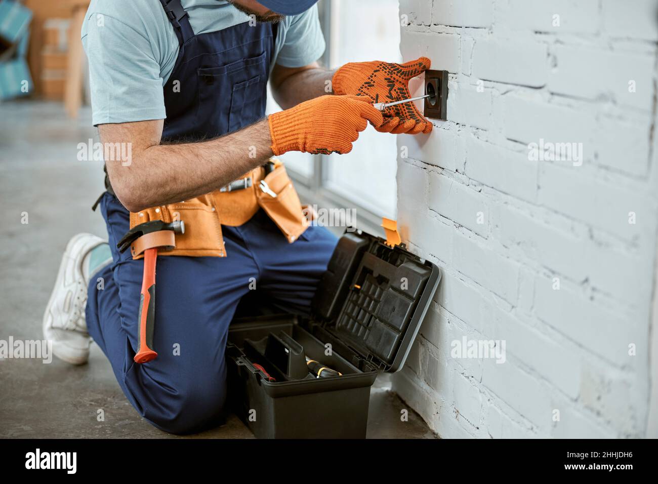 Container socket hi-res stock photography and images - Alamy