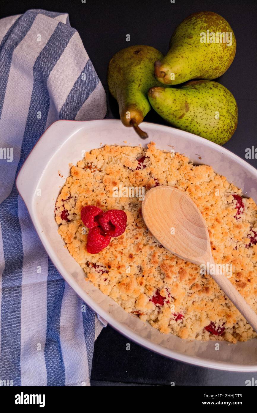 apple pear crumble raspberry top stand mixer Stock Photo - Alamy
