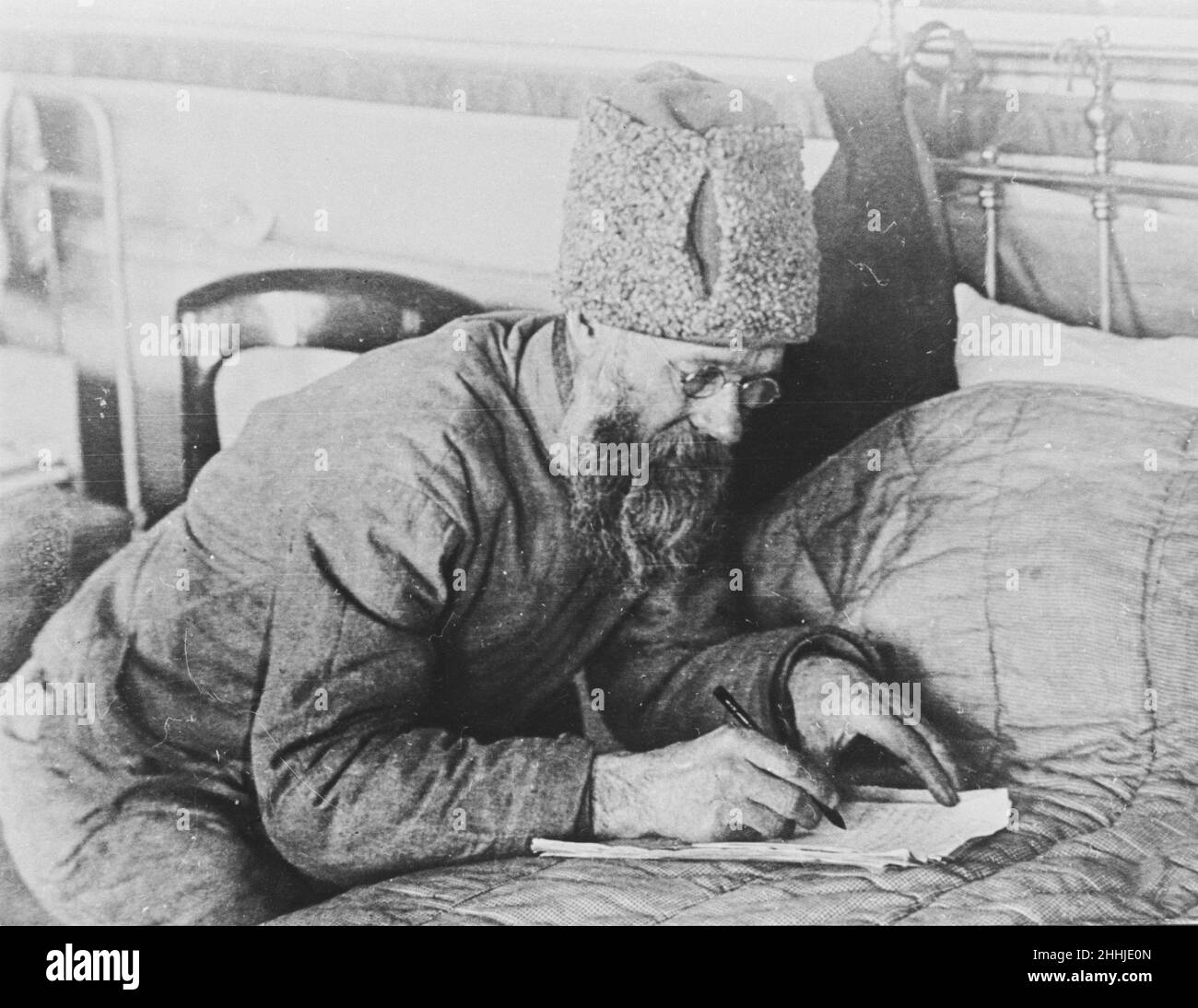 Russian Revolution. Student in Petrograd. October 1917 Stock Photo - Alamy