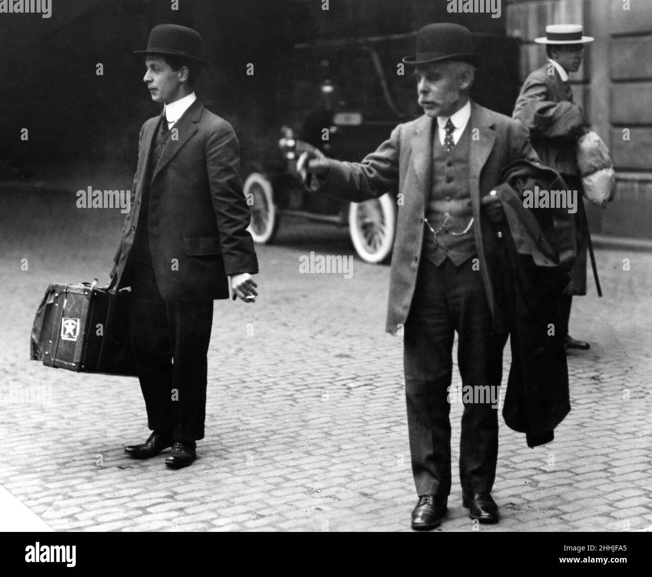 Titanic Disaster. Wireless operator Harold Bride arrives in London.4th ...