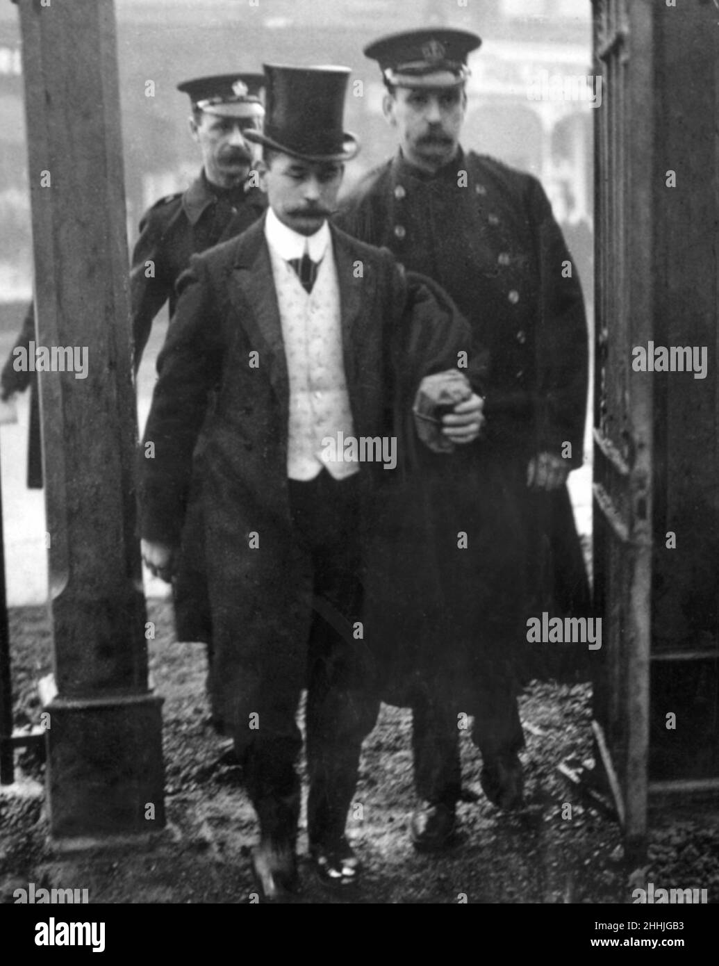 Frederick Henry Seddon who rented a room to Miss Eliza Barrow. She died ...