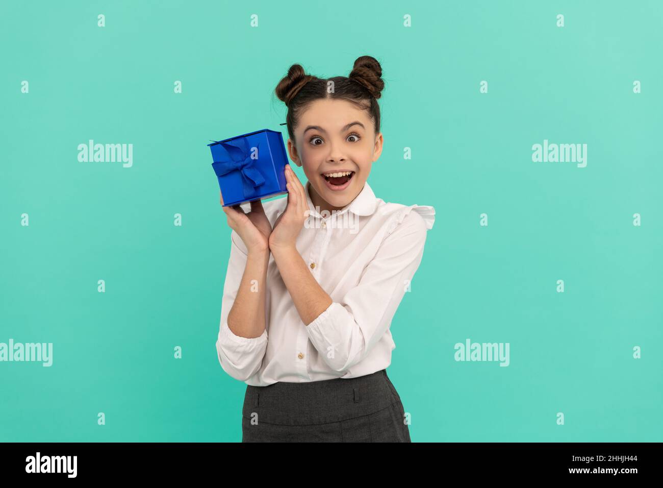 Uniform present hi-res stock photography and images - Alamy