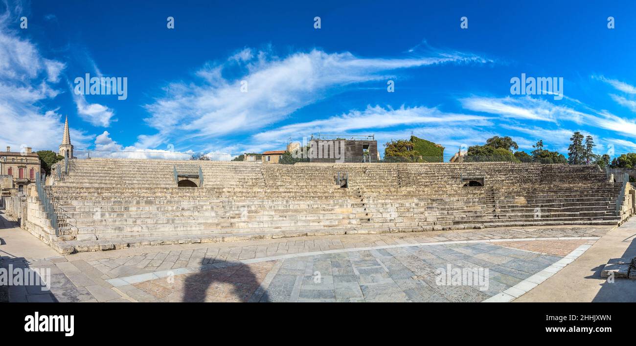 Roman amphitheatre arles panorama hi-res stock photography and images ...