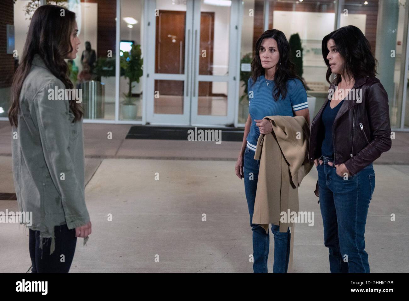 SCREAM, (aka SCREAM 5), from left: Melissa Barrera, Neve Campbell ...