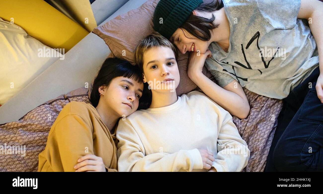 STOP-ZEMLIA, from left: Yana Isaienko, Maria Fedorchenko, Arsenii Markov, 2021. © Altered ...