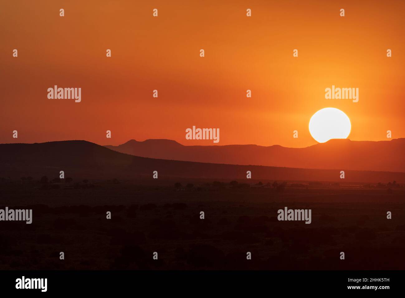 USA, New Mexico, Santa Fe, Sunset over desert landscape Stock Photo - Alamy