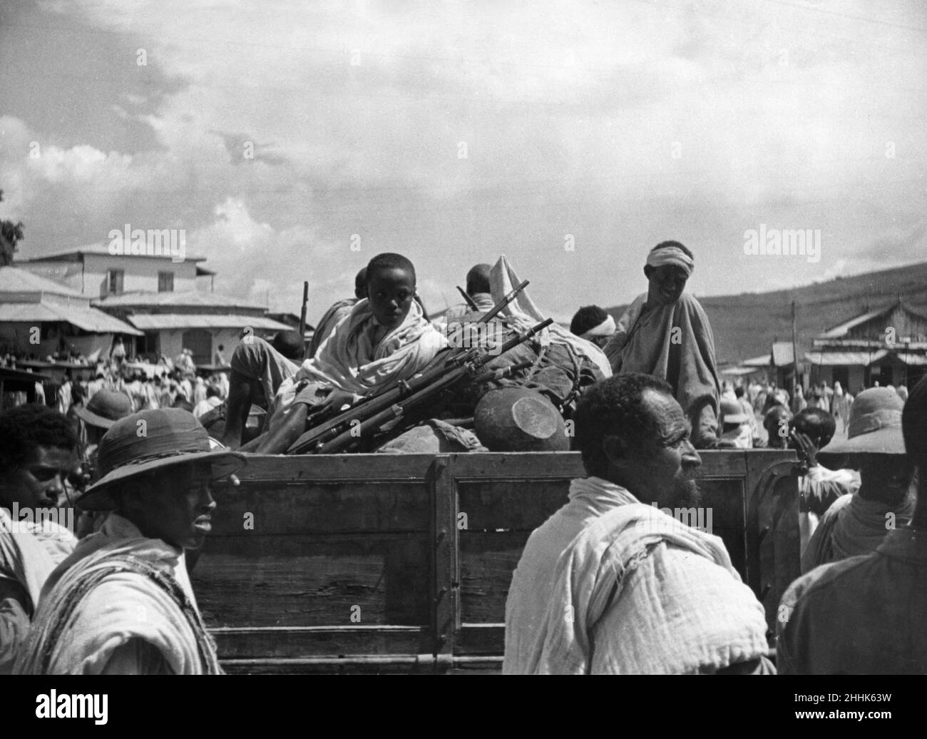 Abyssinian War September 1935The Ethiopian Peasant army and their wives ...