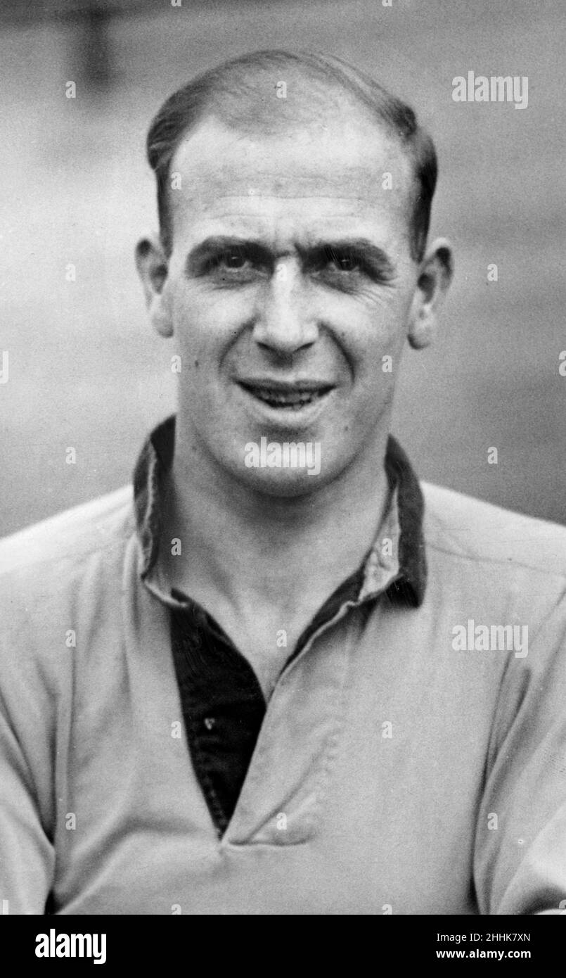 Portrait of Tom "Pongo" Waring, Tranmere Rovers footballer. September ...
