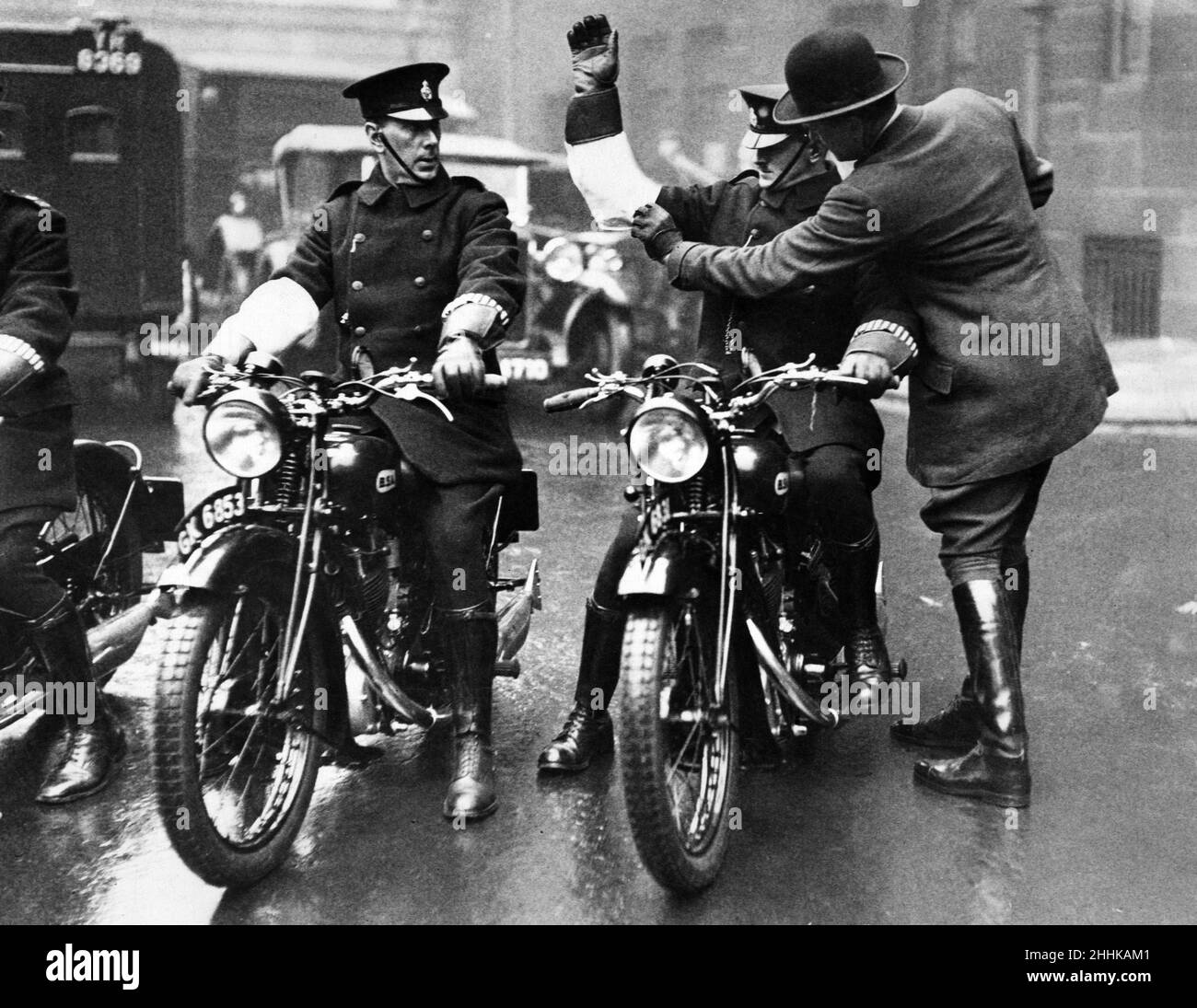 Metropolitan police 19th century hi-res stock photography and images ...