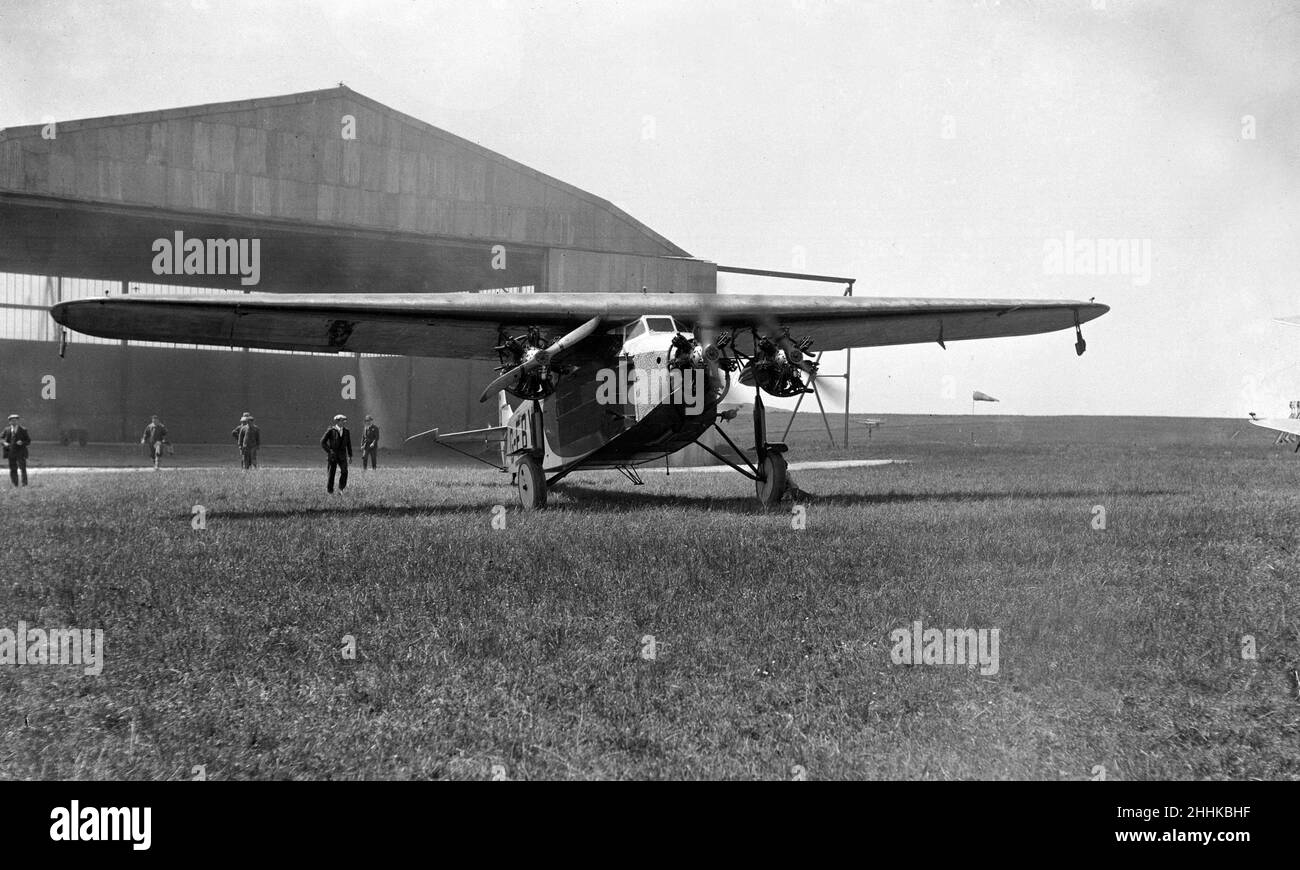 Alfred lowenstein hi-res stock photography and images - Alamy