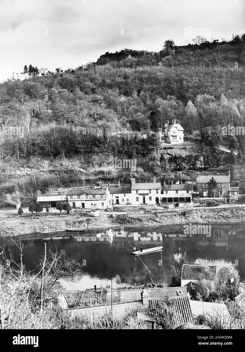 17th century inn hi-res stock photography and images - Alamy