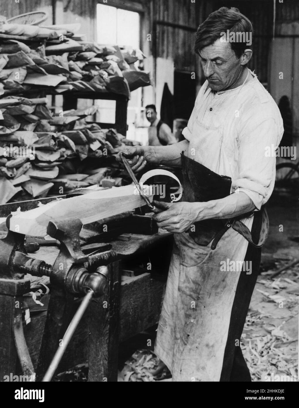 Cricket bat making hi-res stock photography and images - Alamy