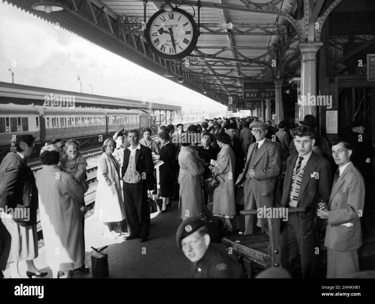 Scenes at a railway station in Wales. Circa 1930s Stock Photo - Alamy