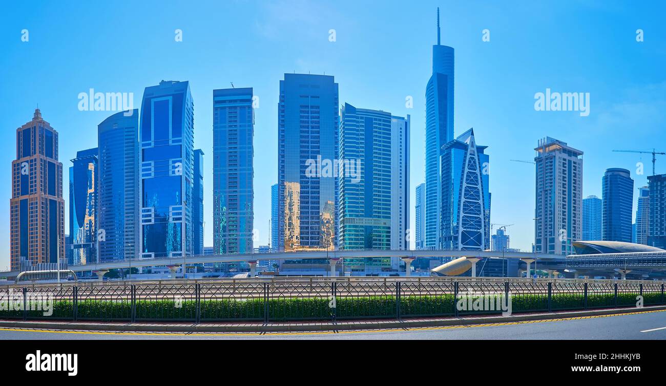 DUBAI, UAE - MARCH 7, 2020: Jumeirah Lake Towers neighborhood, seen ...