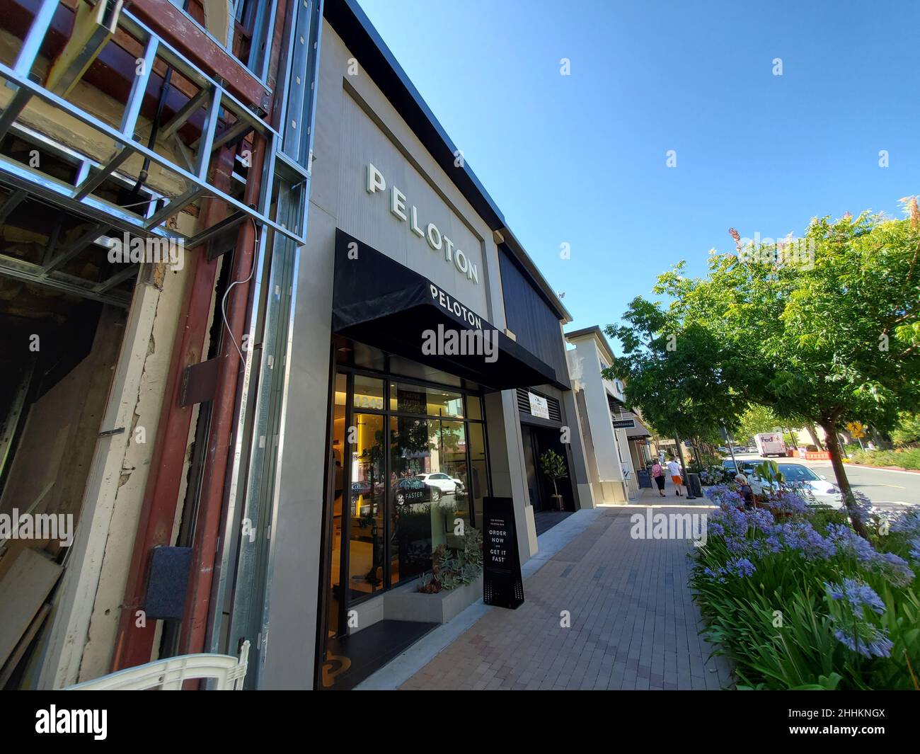Facade with logo at Peloton store in Walnut Creek, California, July 21 ...
