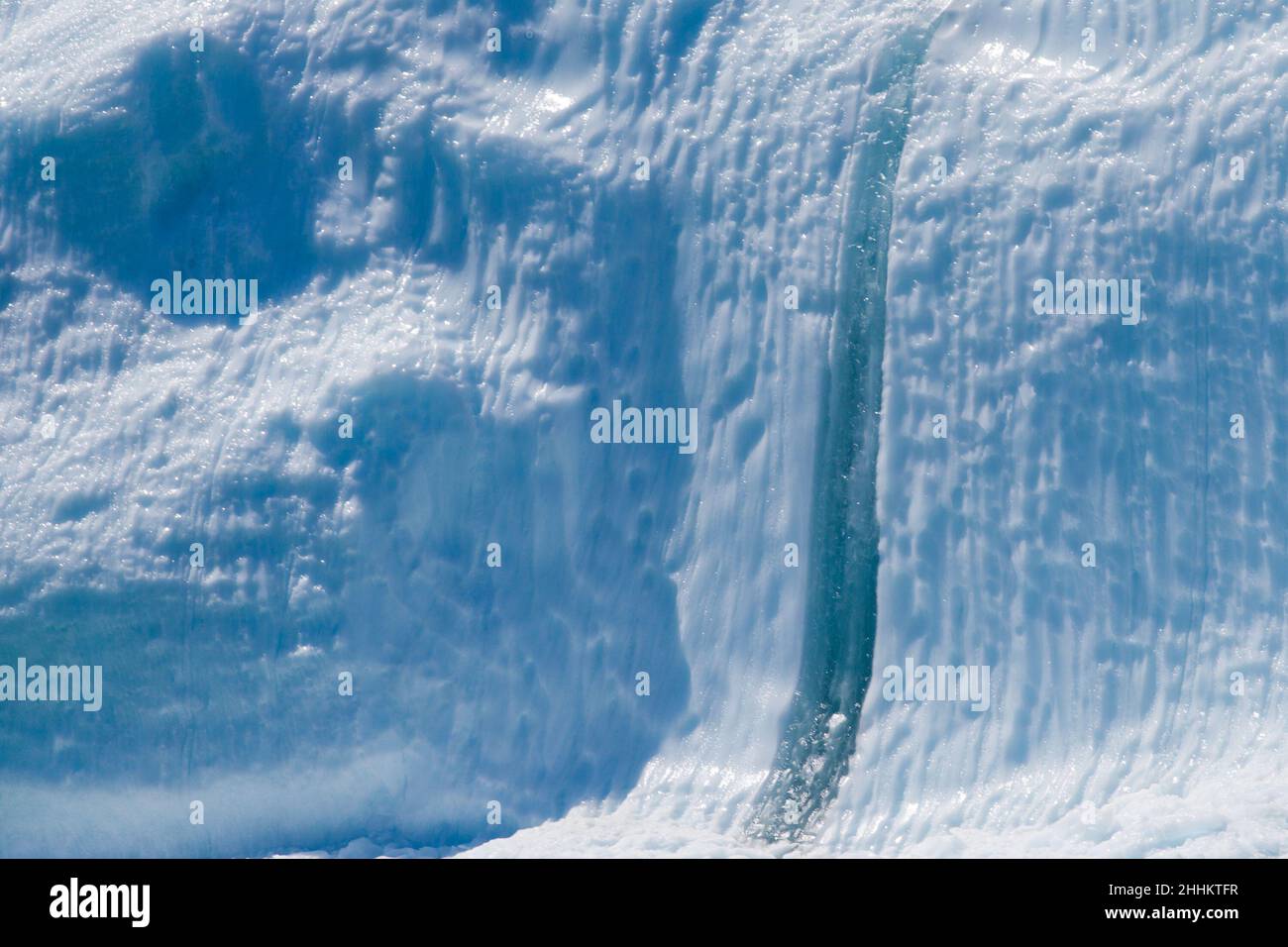 Blue iceberg close up hi-res stock photography and images - Alamy
