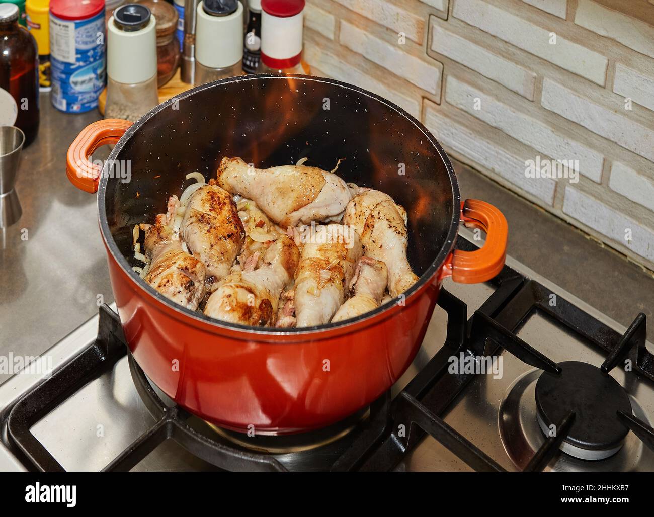 Restaurant flambe table hi-res stock photography and images - Alamy