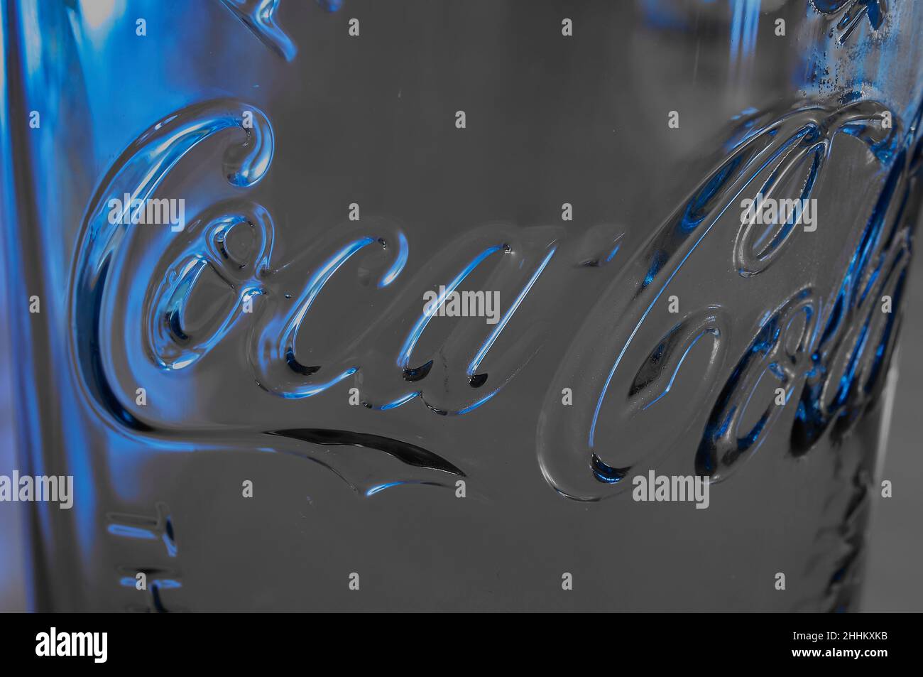 Close-up shot of an empty Coca Cola glass bottle Stock Photo - Alamy