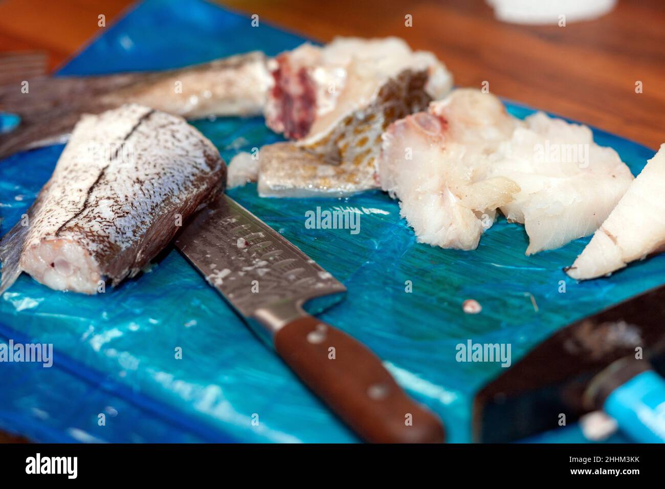 Messy chopping board hi-res stock photography and images - Alamy