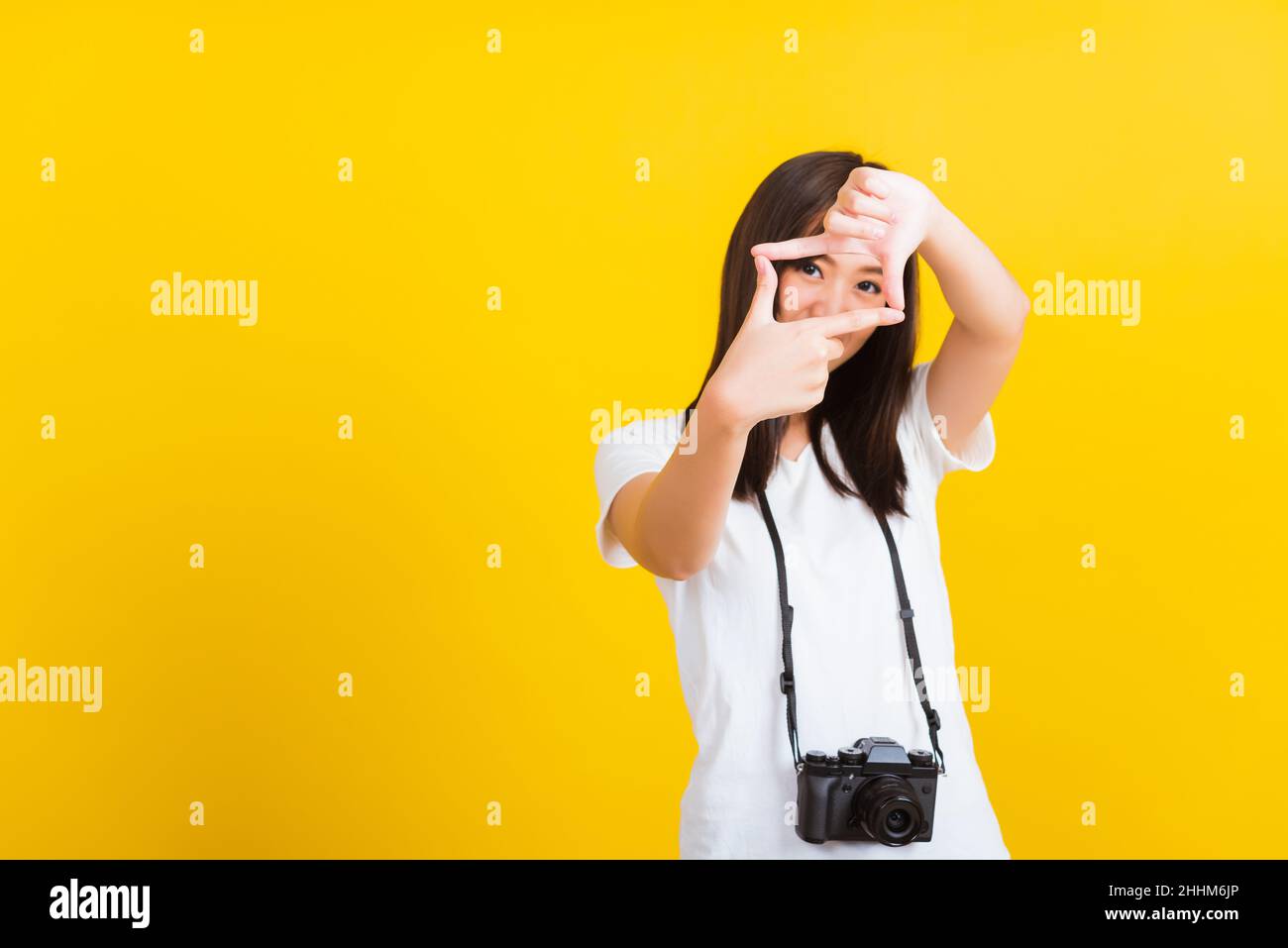 Neck hanging mark hi-res stock photography and images - Alamy