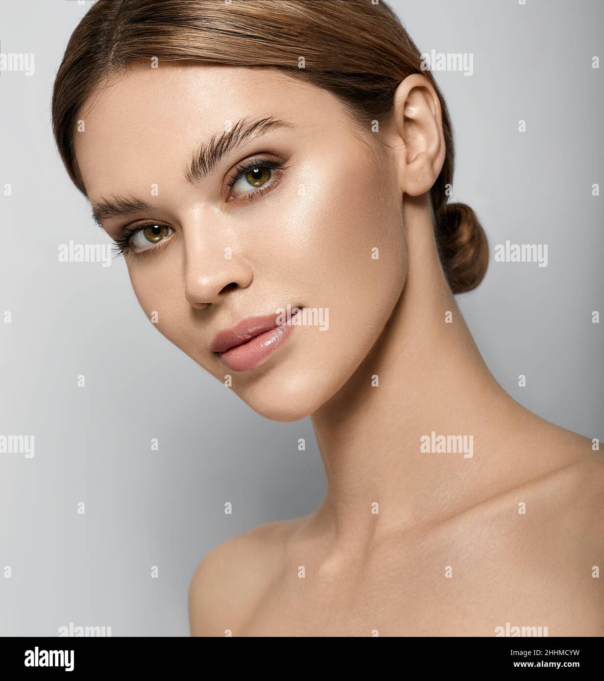 Plump woman hi-res stock photography and images - Alamy