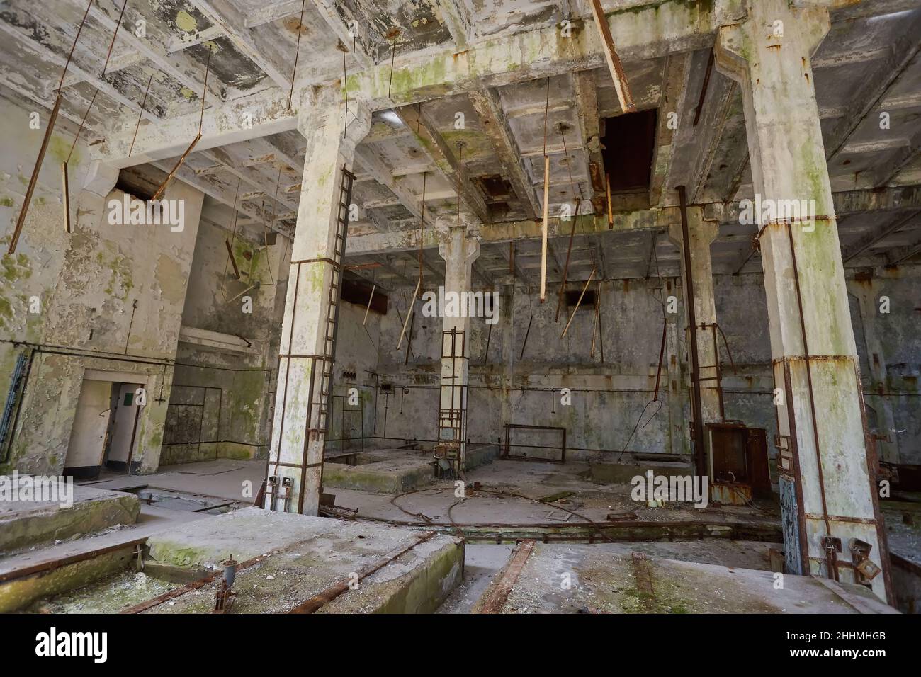 The Top Secret Military Base Hidden in Chernobyl's:Russian Woodpecker ...