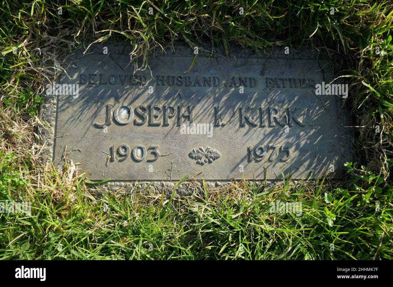 Los Angeles, California, USA 19th January 2022 Actor Joe Kirk's Grave ...