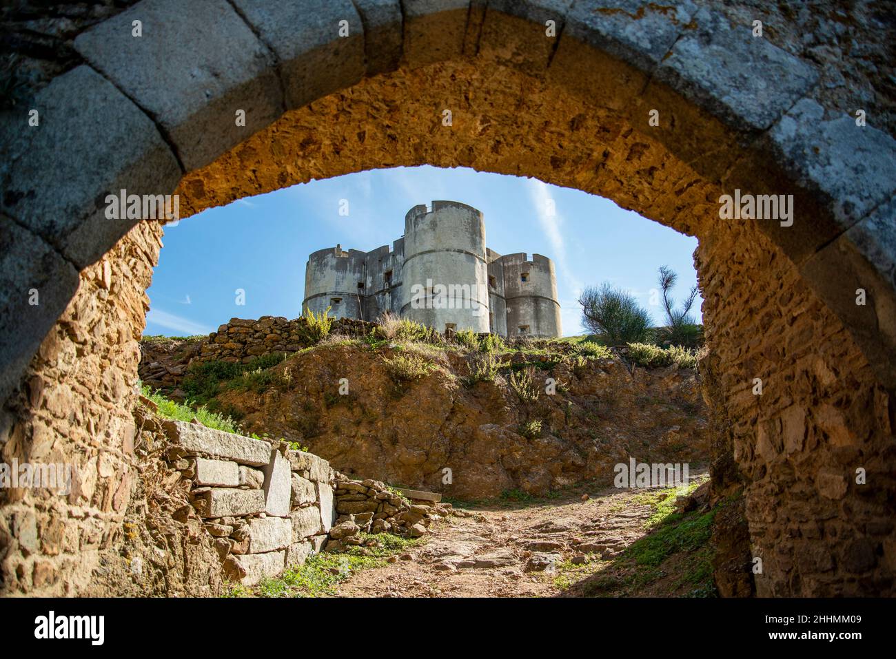 the Castelo de Evoramonte in the Village of Evoramonte in Alentejo in ...