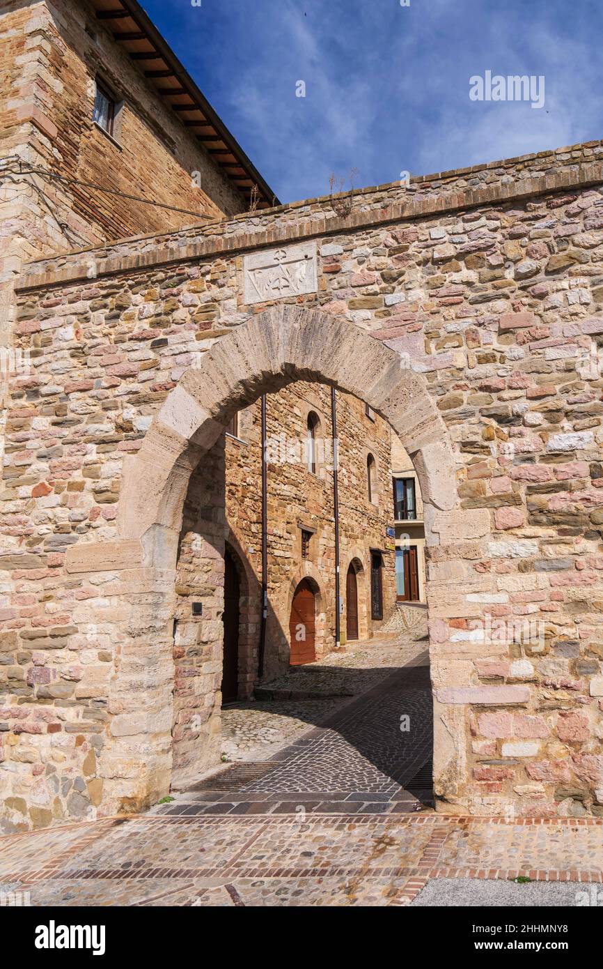 Old Town, Porta of Federico II° gate, Montefalco, Umbria, Italy, Europe ...