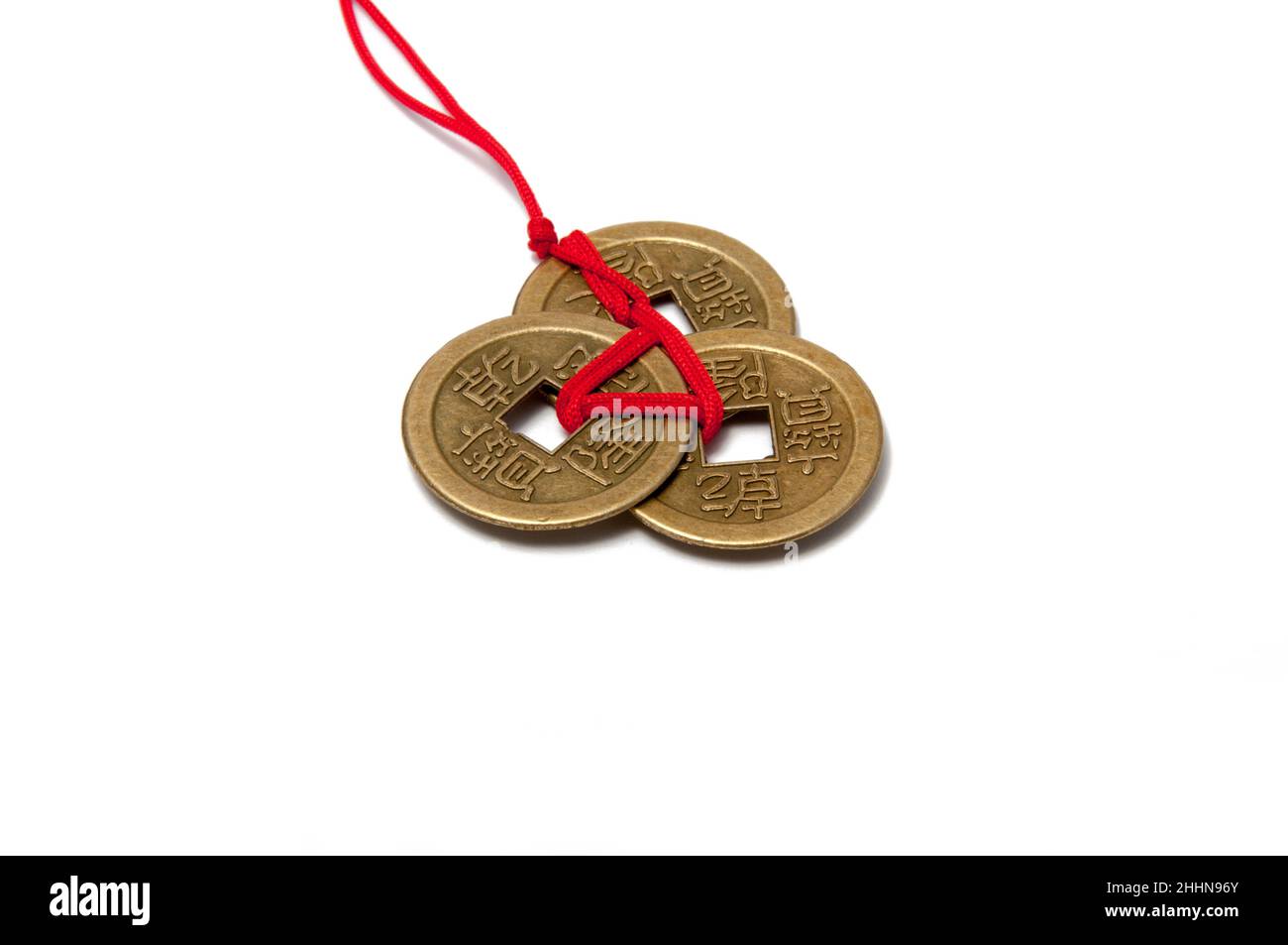 Chinese coins string hi-res stock photography and images - Alamy