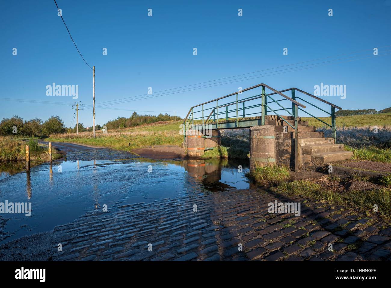 Flooding in countryside hi-res stock photography and images - Alamy