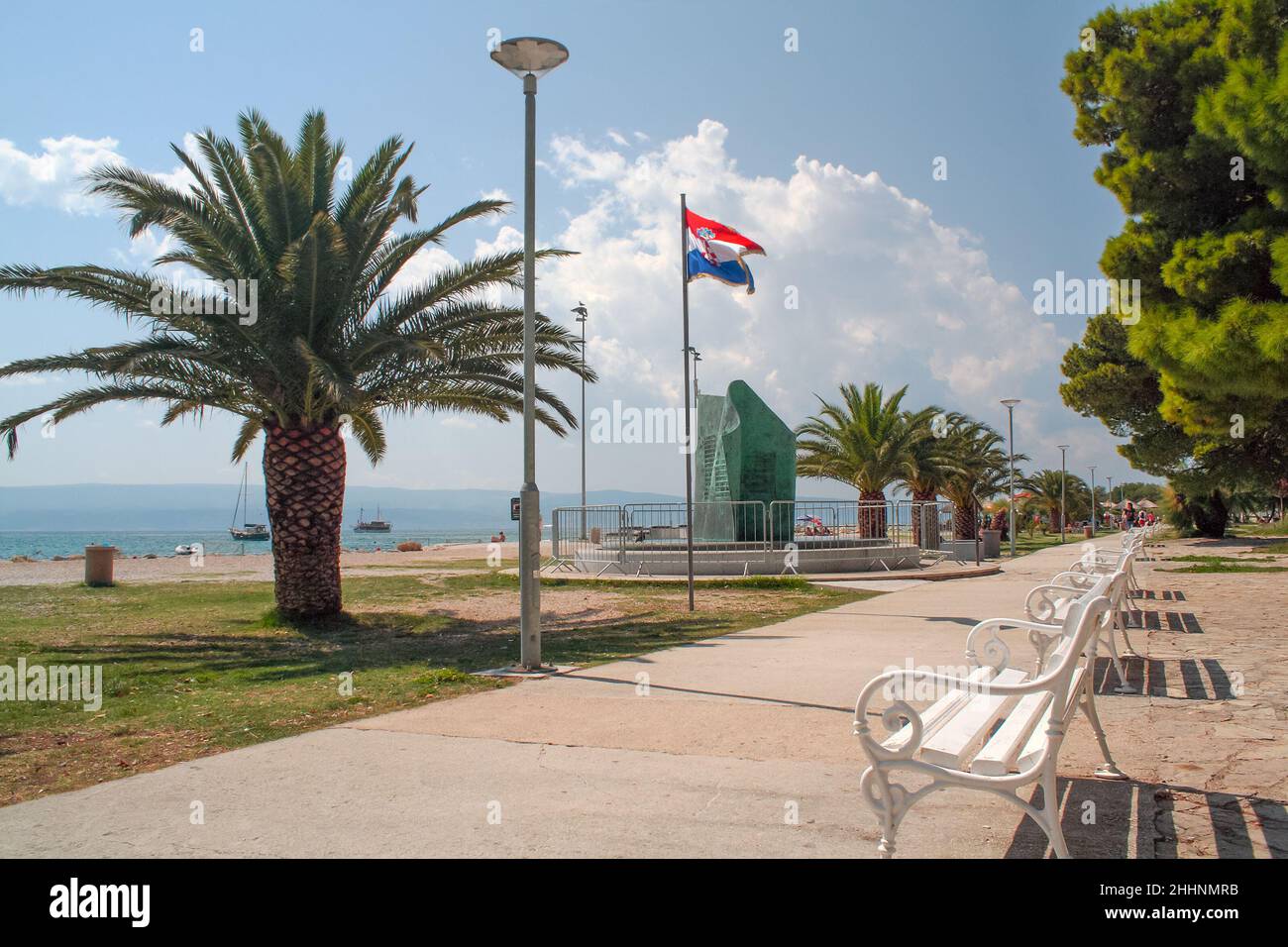 Omis croatia beach hi-res stock photography and images - Alamy